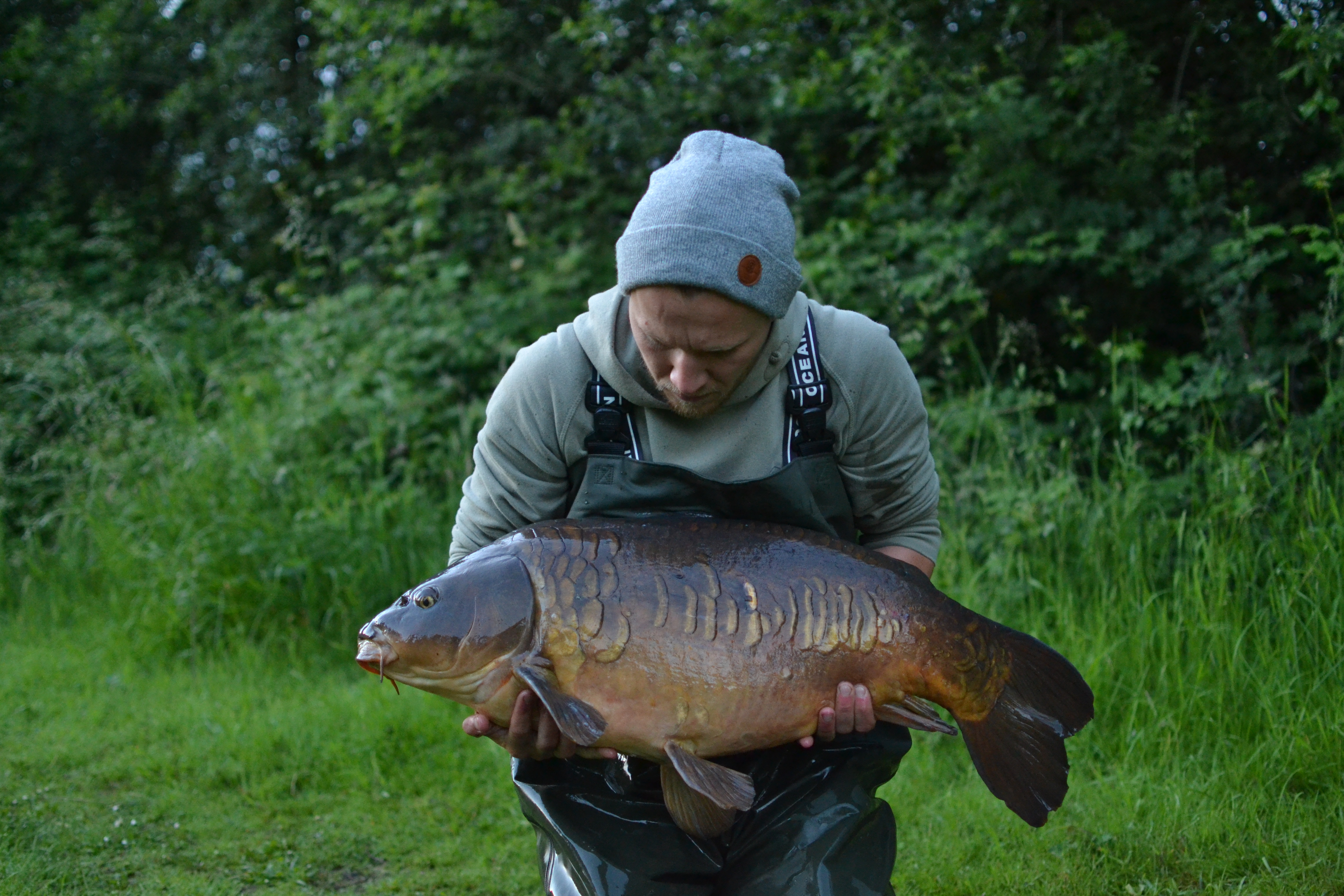 Scott Sweetman - Fishing In The Silt | Korda