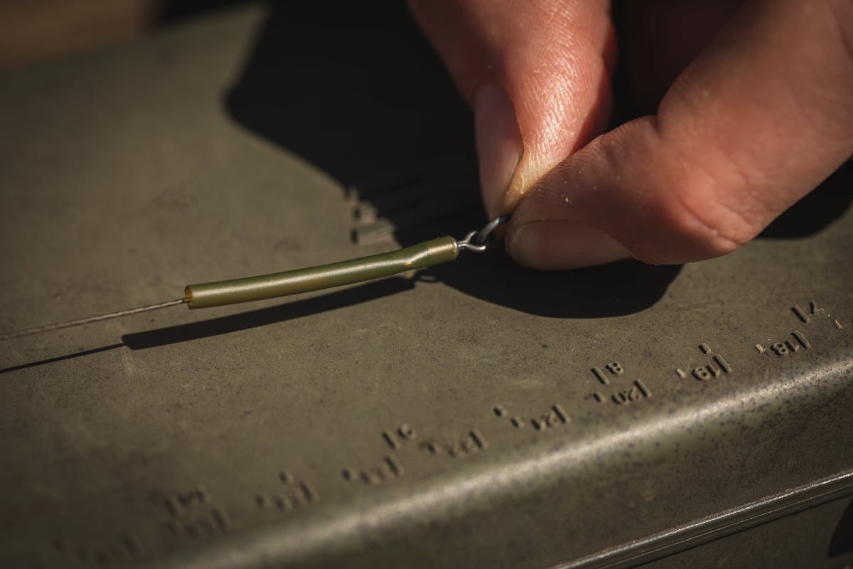 How To Tie The Hinge Stiff Rig | Korda